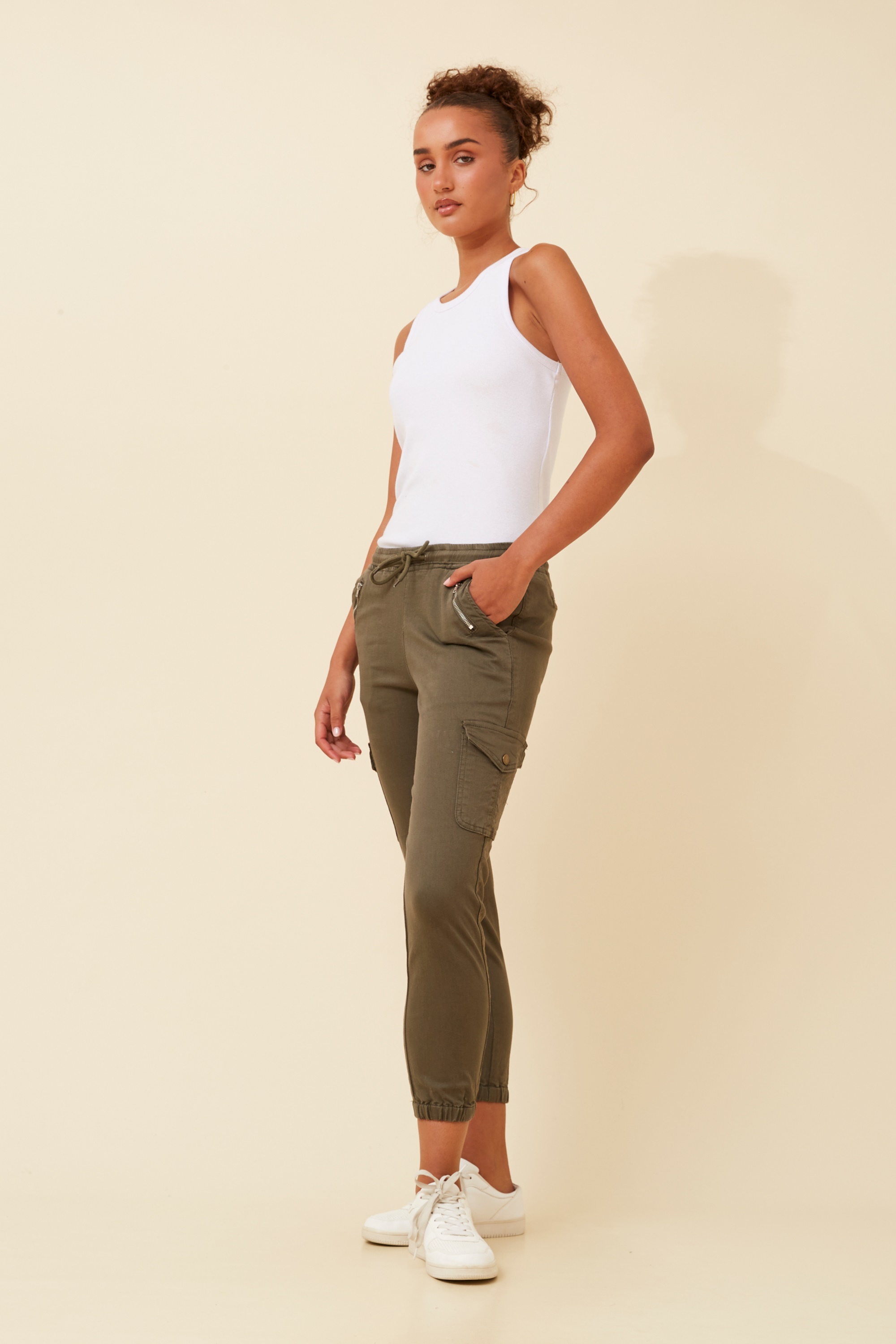 Jasper jogger pants & Buy Online & Femme Connection